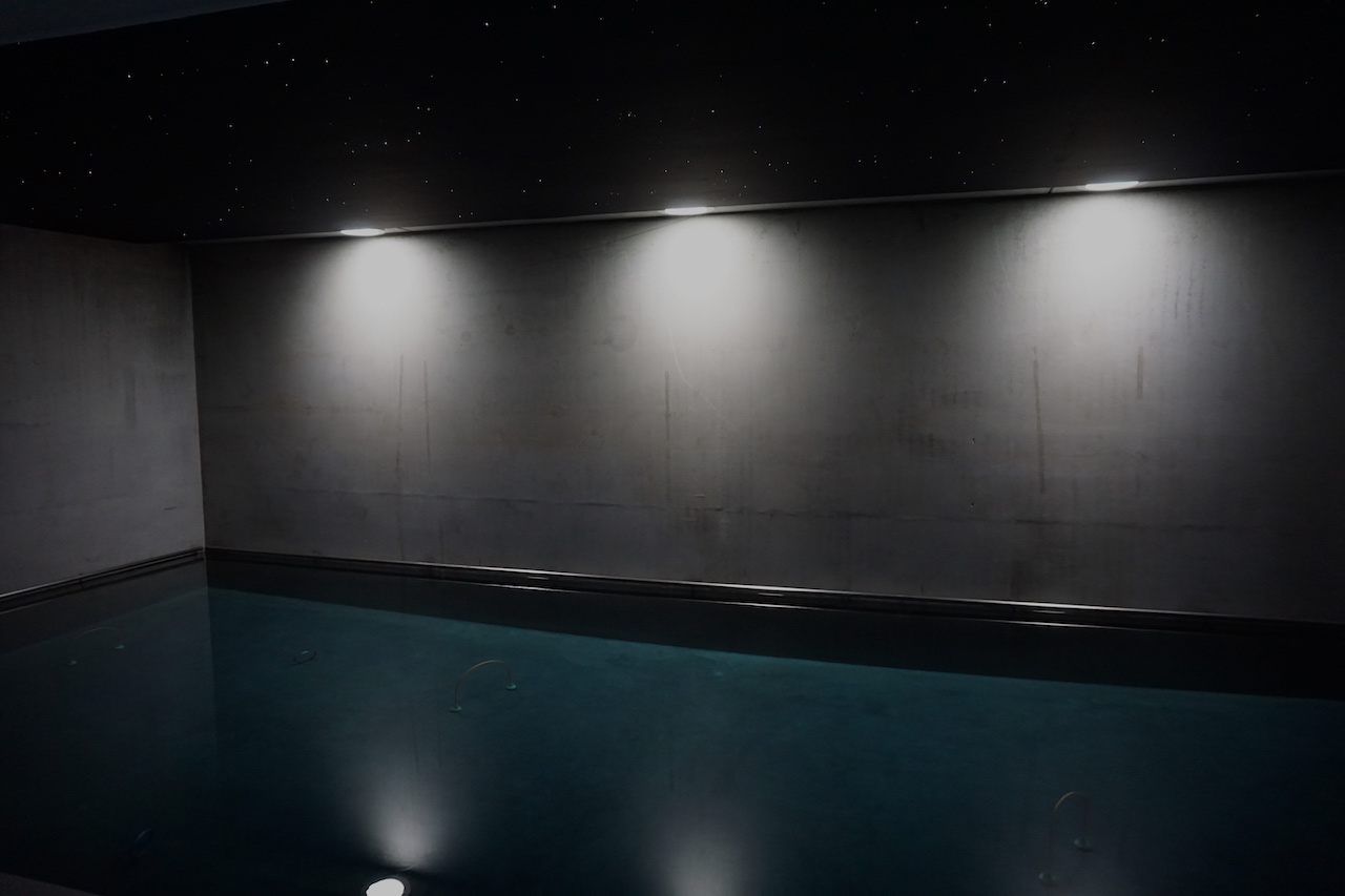 Plafond étoilé Piscine LED fibres optique | MyCosmos